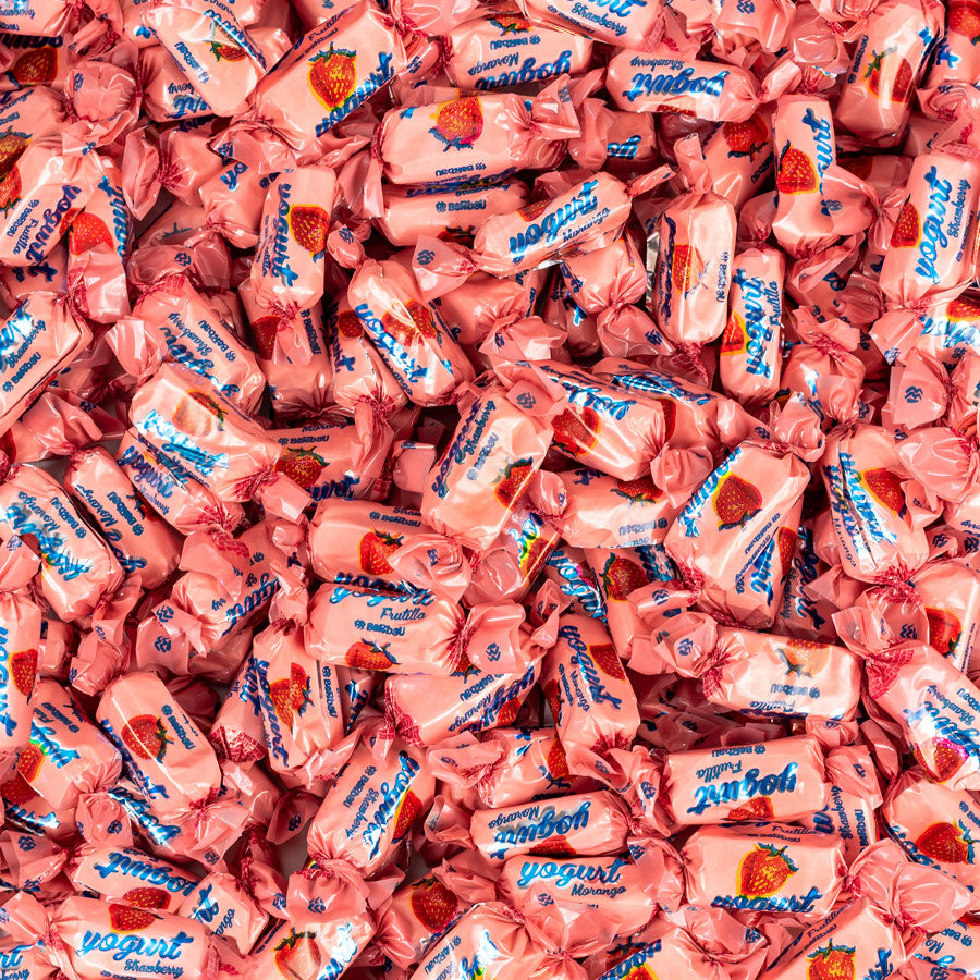 Chew Candy Yogurt Strawberry - 2,990pcs. | Gumball.com